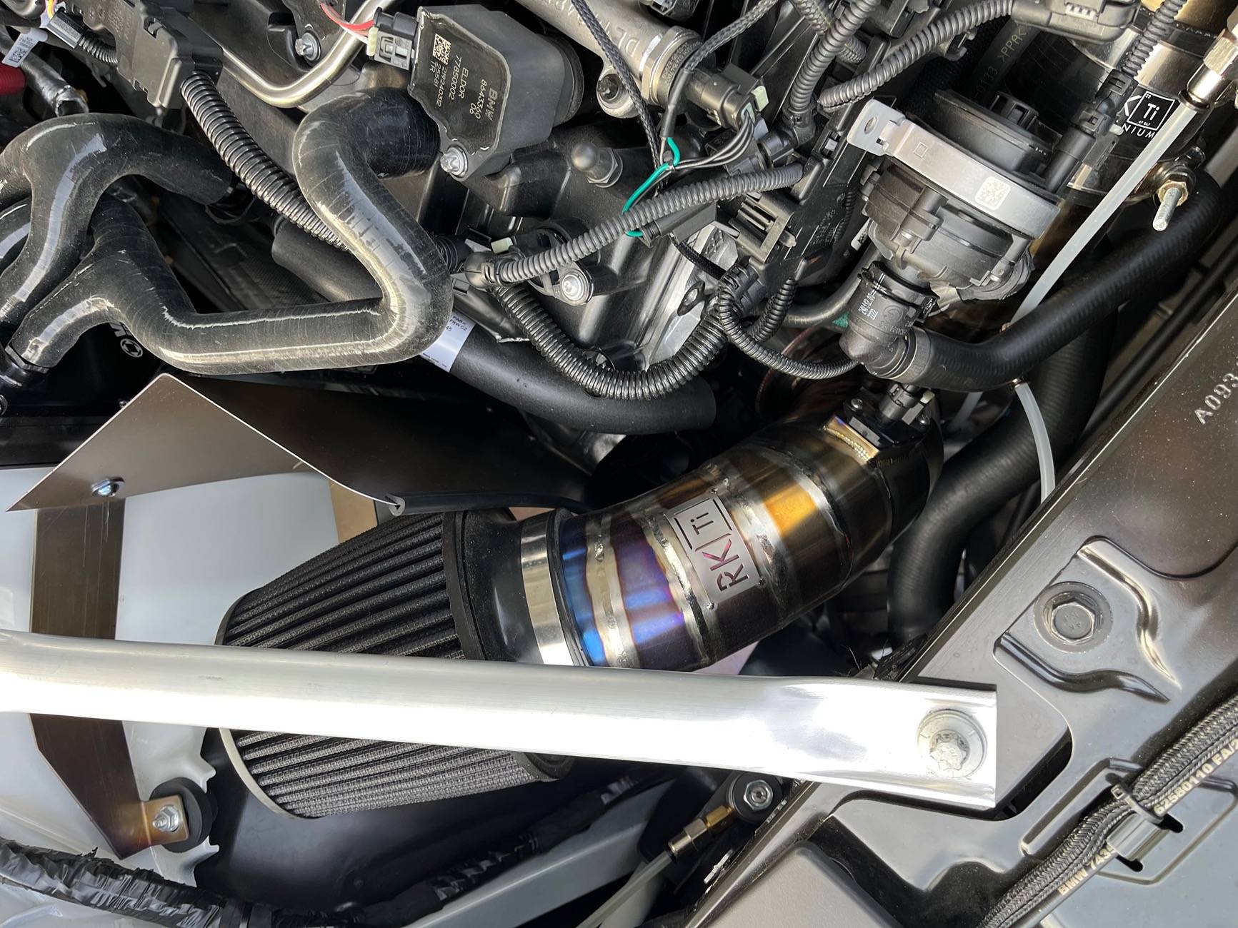 DAW Ultraflow Gen 6769 Paired with what air intake? | SupraMKV - 2020 ...